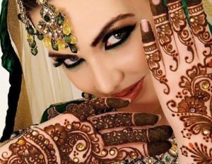 Top Most 20 Beautiful Dubai Mehndi Designs In Gulf Style.