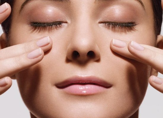 8 Eye Exercises To Strengthen Eye Muscles And Improve Your Vision 